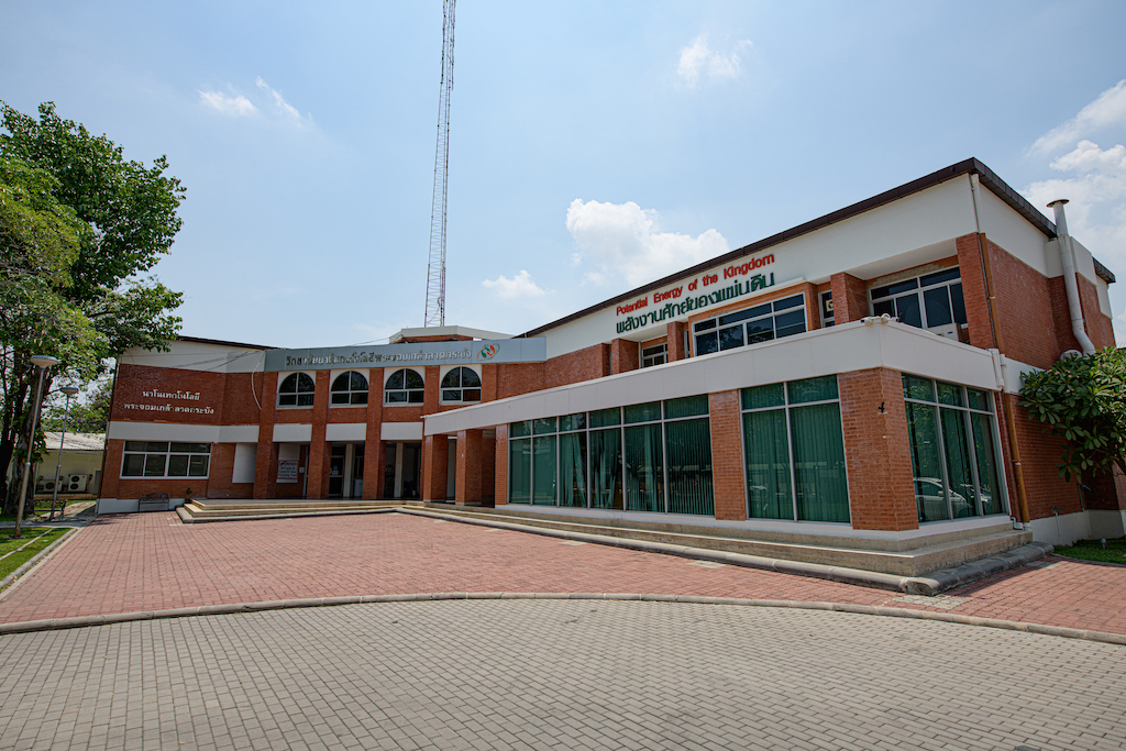 NANO PHYSICS LABORATORY